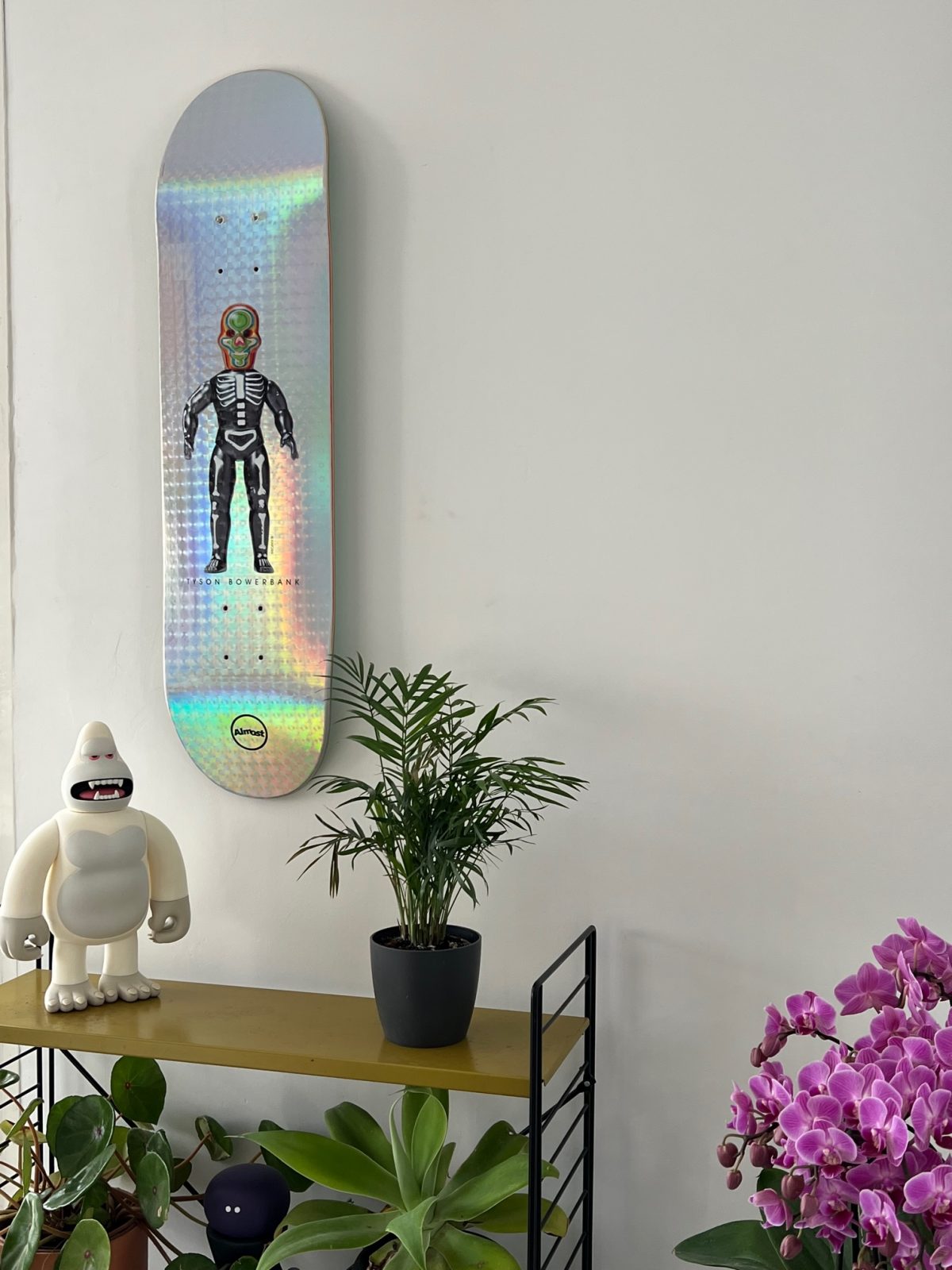 Haroshi – Mullen – Almost skateboard – LAST Concept Shop